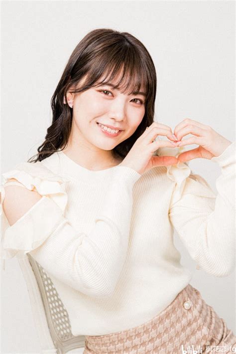 【每日观优】石川澪 がイラストに！伝わる透明感とガーリーな世界観 哔哩哔哩