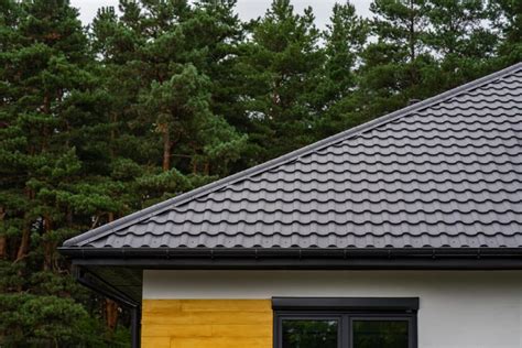 Cserepeslemez Rengeteg Szín Választékban Tetőrefel Tetőfedés