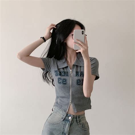 더롯 크롭집업투웨이 핏이 예쁜 1993 레터링 카라 크롭 반팔 투웨이 집업 3color