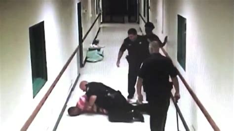 Video Florida Deputy Fired After Inmate Body Slammed Wpec