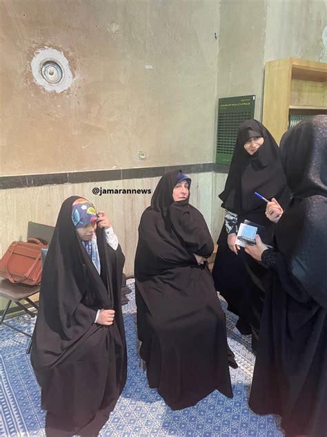 تصاویری از عروس امام و پسرش یاسر خمینی در روز رأی گیری انتخابات ریاست