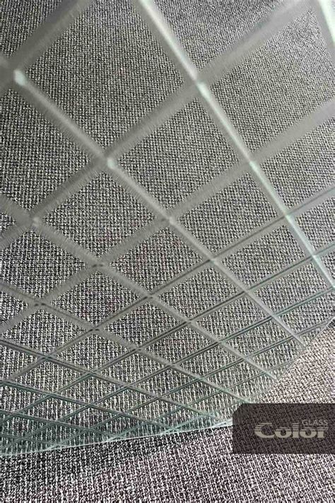 Гравиране на огледала и стъкла