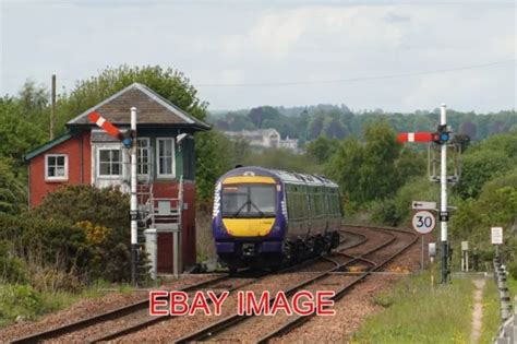 Photo Class 170 No 170406 At Montrose £1 85 Picclick Uk