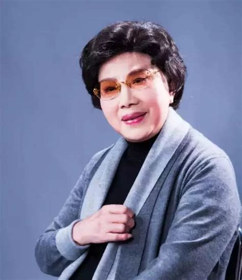 人如白玉戏如兰追念越剧宗师徐玉兰 搜狐大视野 搜狐新闻