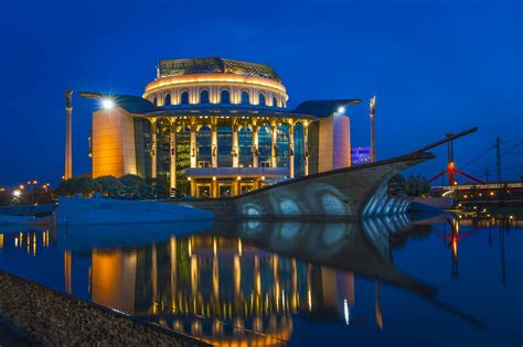 デスクトップ壁紙 シティ 都市景観 夜 建築 水 建物 反射 空 マスク 青 イブニング Hdr 世界