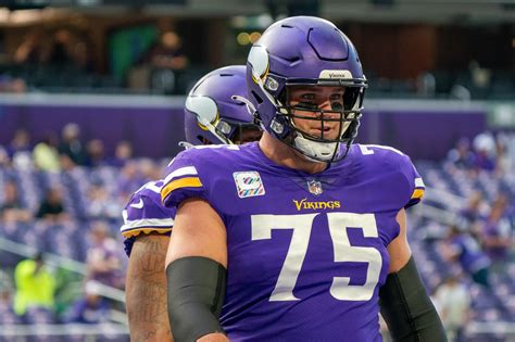Vikings Pff Grades Best And Worst From Week 2 Vs Eagles