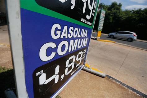 Preço da gasolina não acompanha queda do dólar e revolta brasiliense Metrópoles
