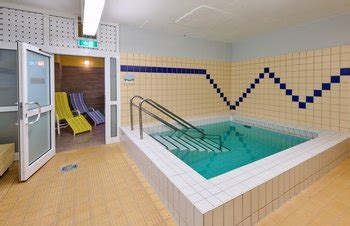 Schwimmhalle Sewanstraße Berliner Bäder Betriebe
