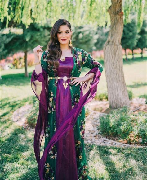 Kurdish Dressjli Kurdiجلی کوردی،زى الكردي،traditional Kurdish Clothes