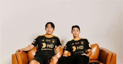핑크에서 완전 반전 울산 Hd현대건설기계와 함께한 흑호랑이 유니폼 발표