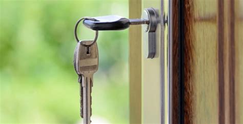 Prevent House Lockouts Caused By Forgotten Keys Or Malfunctioning Locks Paco Turf Pacoturf