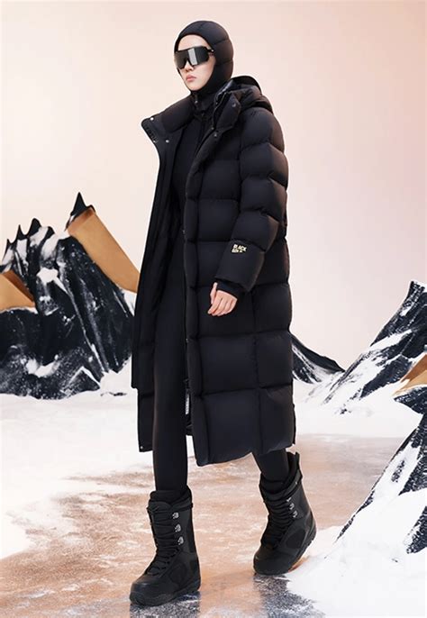 高梵黑珍珠 高梵鹅绒服奢研家斩获iLuxury奢侈品时尚大奖