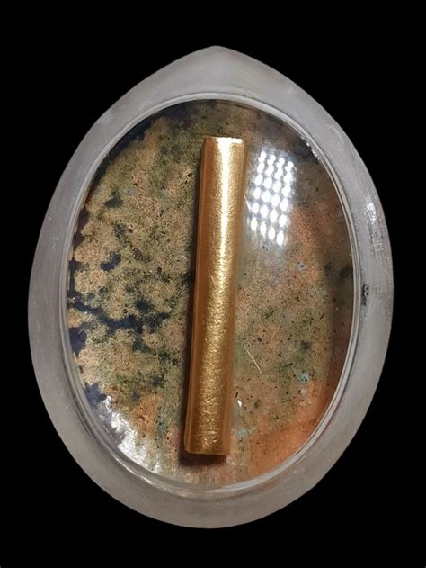 ล็อกเก็ตรุ่นแรก หลังตะกรุดทองคำ หลวงปู่ญาท่านสวน วัดนาอุดม โชว์น่ะครับ ร้าน เทพยินดี99