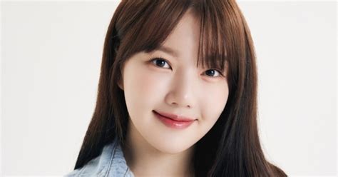 여자친구 출신 예린 빌엔터와 전속계약 체결‥웰컴 이미지 공개