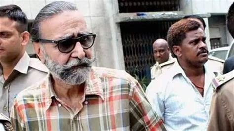 Greater Noida Nithari Killings Accused Moninder Singh Pandher Walks