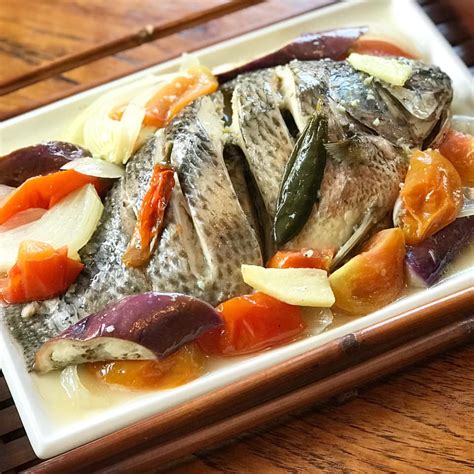 Paksiw Na Isda With Kamatis Nangsapina
