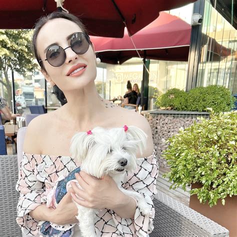 Lena Ashkenazi Eren Reklon Influencer Marketing Ajansı