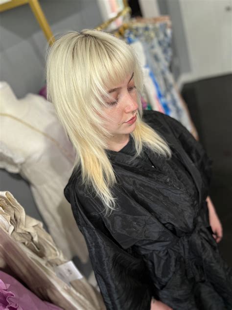 Haillies Razored Shaggy Mullet With Billie Eilish Vibes