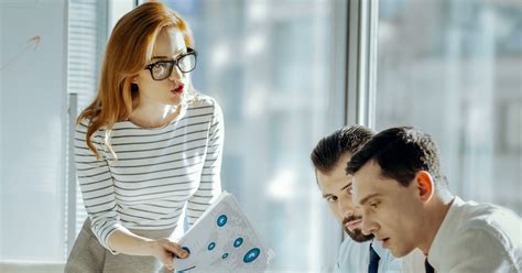 10 Signs Your Strong Personality Is Intimidating Others According To Psychology