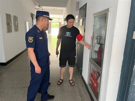 一丝不苟 消防“体检”为莘莘学子保驾护航——杭州建德消防开展高考中考考点检查