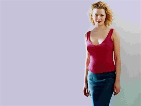 Gretchen Mol Wallpaper WallpaperSafari