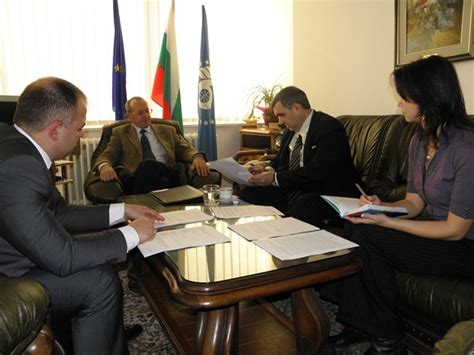 Съветът по иновации към БТПП отчете 2011 г БЪЛГАРСКА ТЪРГОВСКО ПРОМИШЛЕНА ПАЛАТА