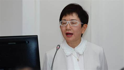 今年稅收10月可達陣全年目標 財長：「優於預算數」至少1000億 將優先還債 太報 Line Today