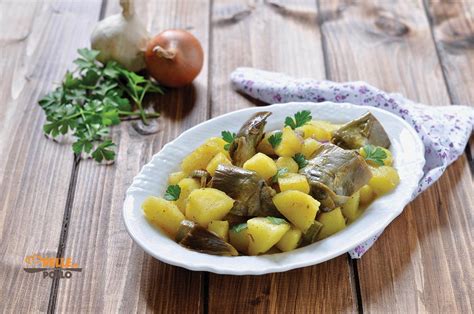 Carciofi E Patate In Padella Contorno Semplice E Gustoso