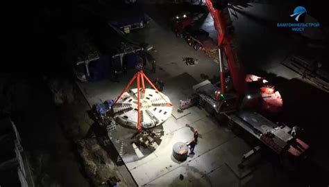 Огромные детали ТПМК для тоннеля Красноярского метро привезли к котловану