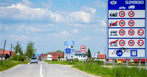 Ruszyły kontrole na granicy ze Słowacją Wszystko co trzeba wiedzieć