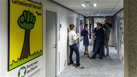 Omroep Flevoland Nieuws Flevolandse Fracties Partij Voor De Dieren