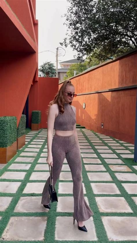 Chic Outfit Idea Chic Outfit Inspiration Outfit Classy Party Outfit