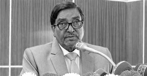 বুদ্ধিজীবী কবরস্থানে চিরনিদ্রায় শায়িত মাহবুব তালুকদার