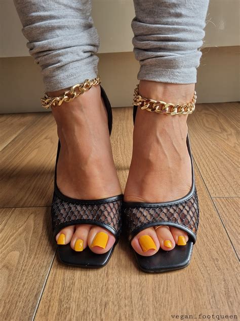 TW Pornstars Vegan Footqueen 10 Onlyfans Twitter Happy