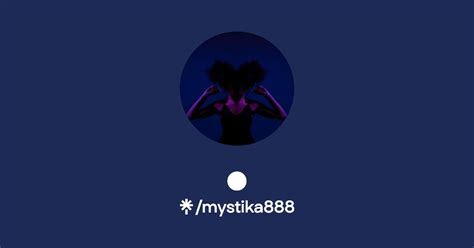 🌑 Instagram Facebook Linktree