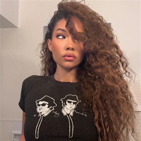 Ashley Moore 2 Image