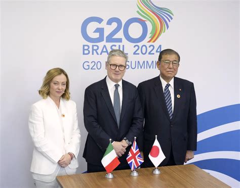 Le Japon La Grande Bretagne Et L Italie Envisagent Que L Arabie