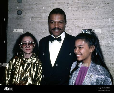 Billy Dee Williams With His Wife Teruko Nakagami Left And Daughter
