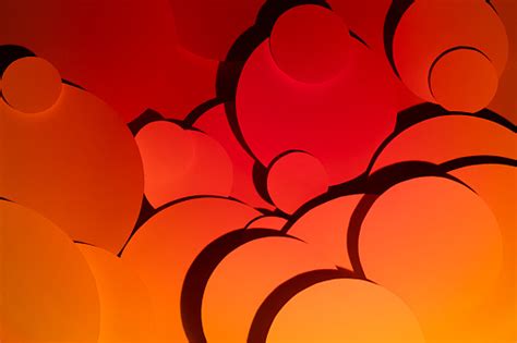 화려한 오렌지 옐로우 레드 그라데이션 추상적인 배경 플라이 페이퍼 서클 패턴 평면도 광고 디자인 카드 포스터 전단지 텍스트 여름 사하라 사막 일몰 간단한 스타일 1990