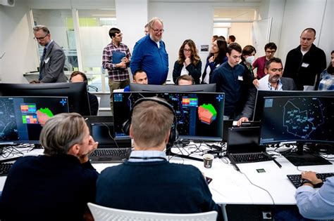 large scale simulation exercise for air traffic controllers in oslo