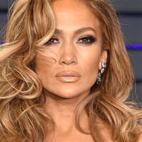 Jennifer Lopez Get News And Photos On J Lo Singer Dancer Actor And Mum Page 7
