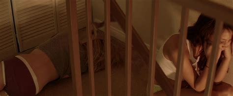 Naked Dree Hemingway In Starlet