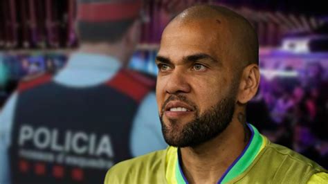 Dani Alves Investigado Por La Policía Por Una Presunta Agresión Sexual