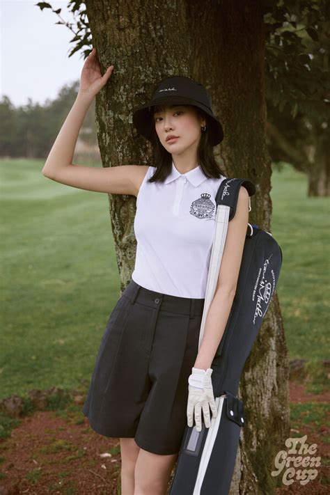 애프터스쿨 출신 이주연 감각적인 골프룩 화보