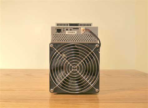 What S Inside A WhatsMiner Disassembling A Bitcoin ASIC