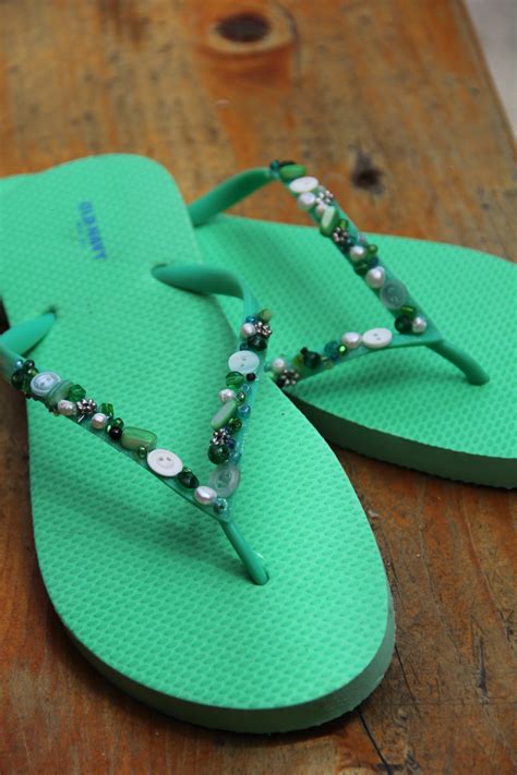 25 Different Ways To Fancy Your Flip Flops