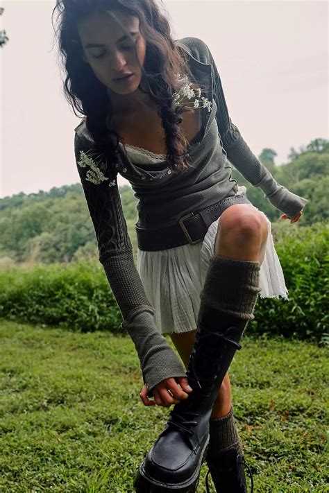 Ribbed Leg Warmers I 2024