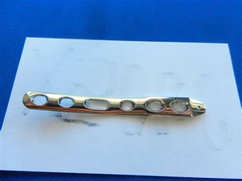 Synthes 3 5mm Medial Distal Tibial Plate 95mm Length 223 507 Ringle