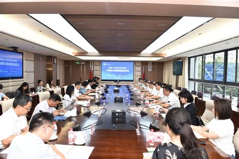 第23批赴川博士服务团中博四川智库调研座谈会在西华大学举行
