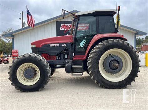 buhler versatile 2210 auction results in seven valleys pennsylvania